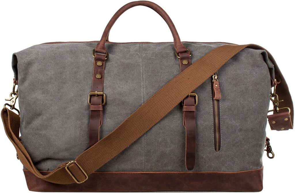 How to Pack a Weekender Bag (the Right Way!)