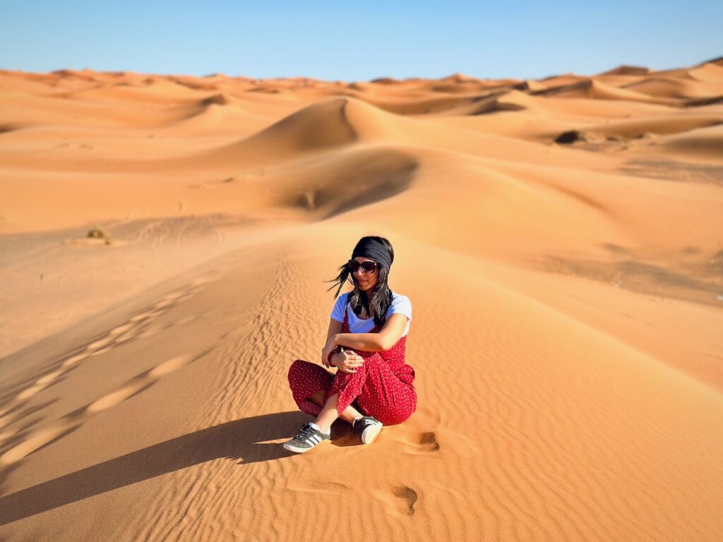 Traveling with No Luggage: Our Guide to a Minimalist Adventure